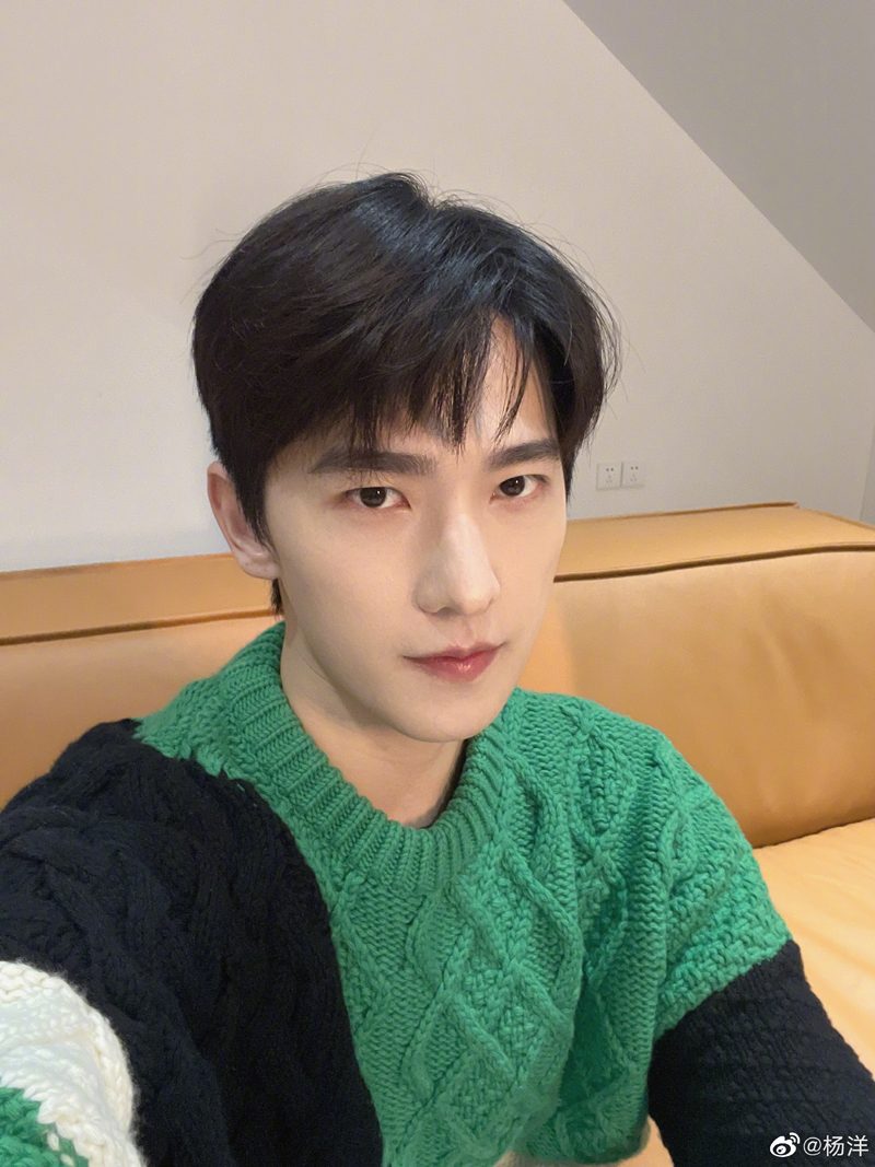 ทำความรู้จักหยางหยาง เทพบุตรสุดหล่อที่ใคร ๆ ต่างก็หลงรัก